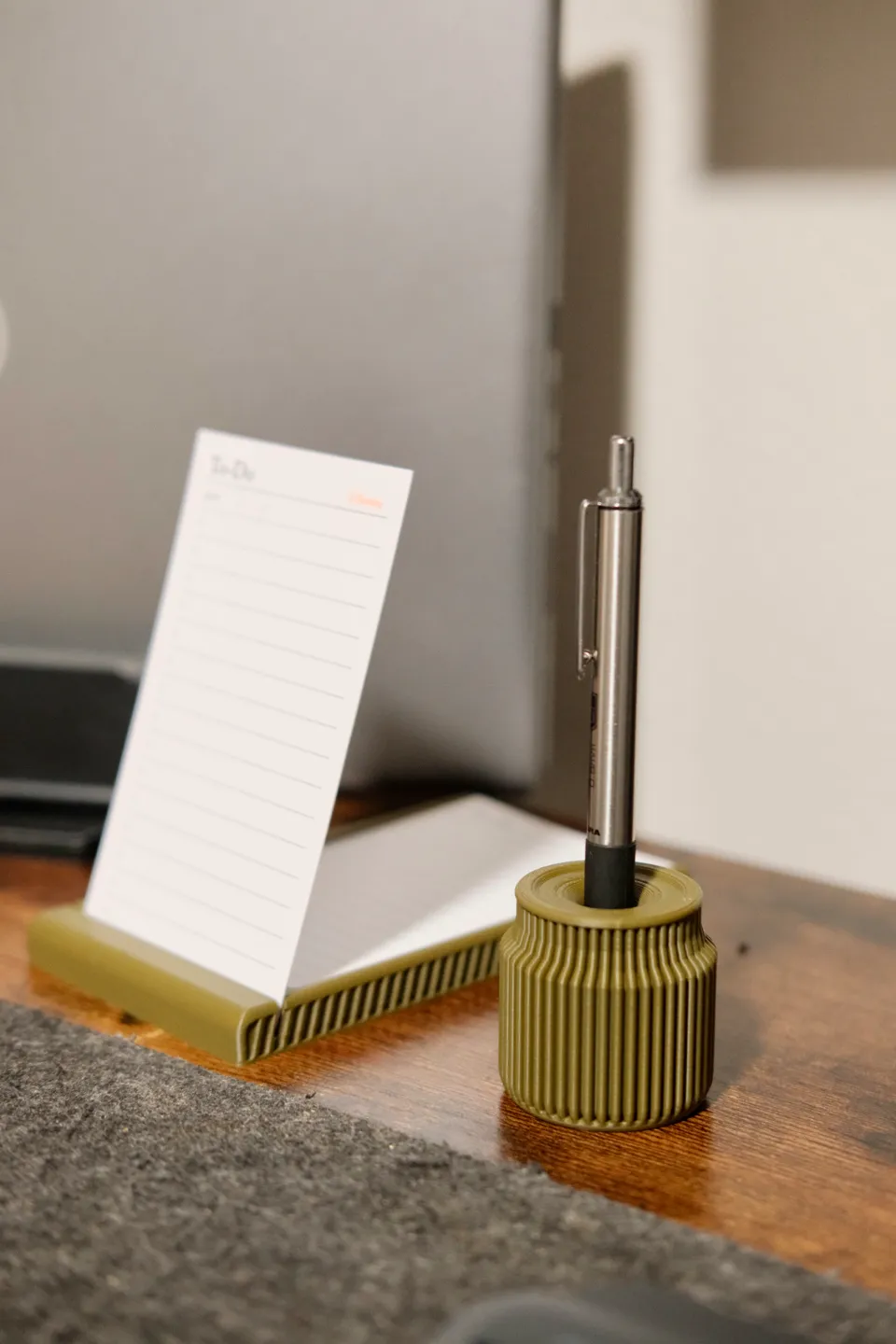 Desk Pen Stand by Alfonzo - MakerWorld