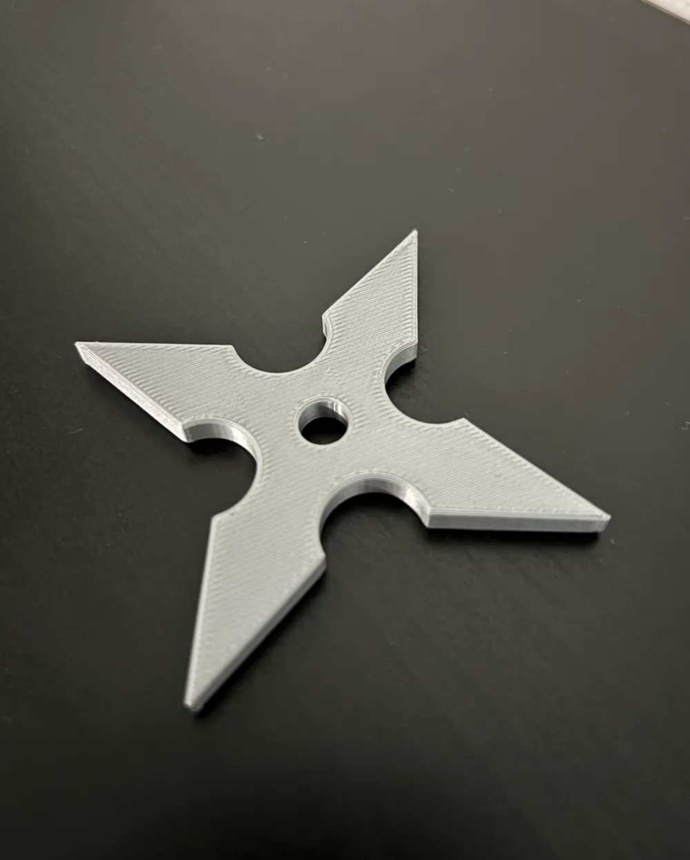 Mini throwing stars by Simon - MakerWorld
