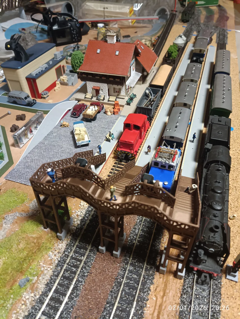 Mr HO Scale Double Footbridge - Free 3D Print Model - MakerWorld