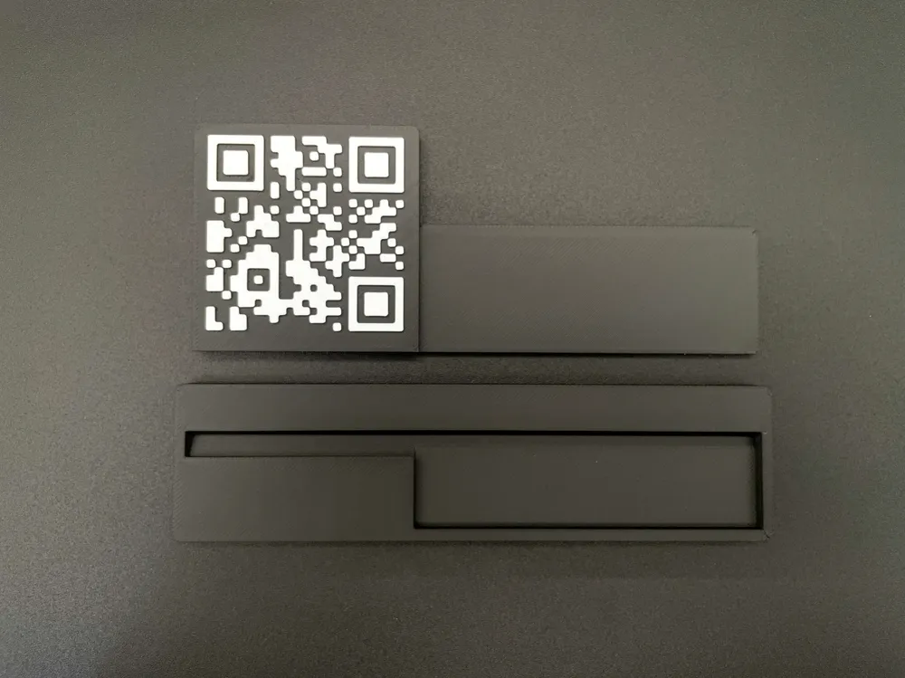 QR Code Business Card Dock (Customizable) - Free 3D Print Model ...
