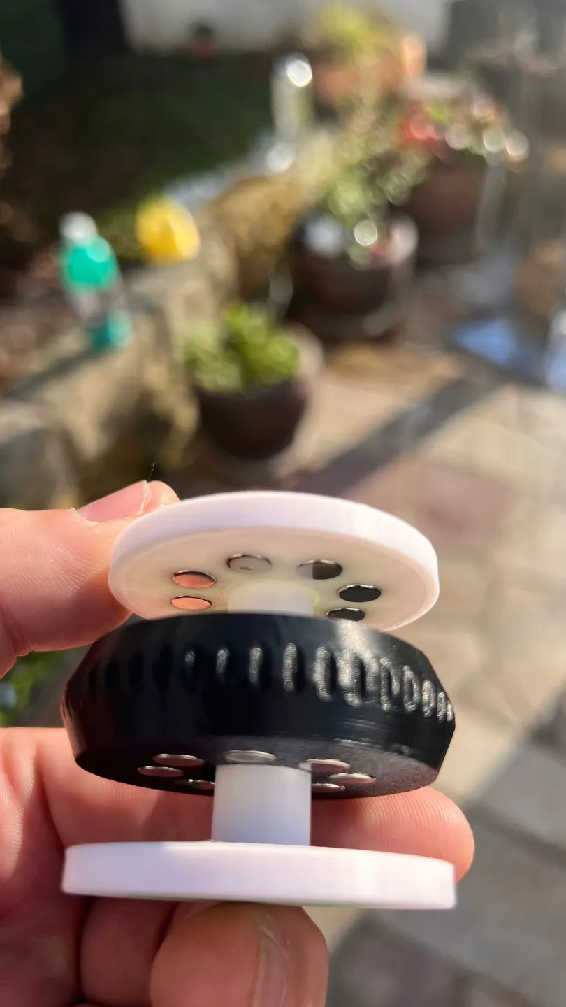 Hovering magnet Fidget Spinner by Thor3D - MakerWorld