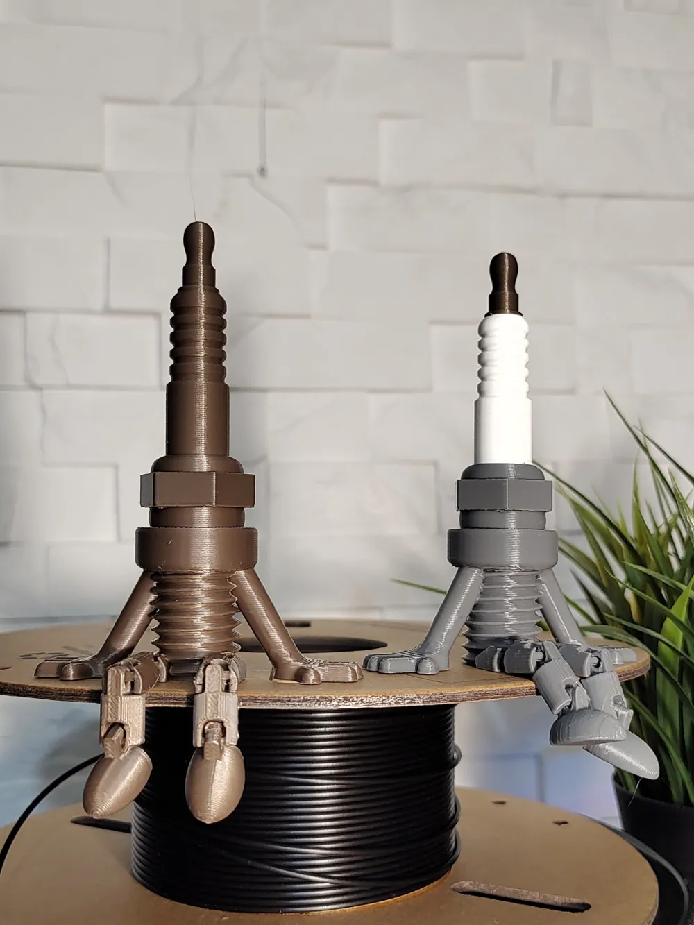 Spark Plug Articulated Legs by Skierak MakerWorld: Download Free 3D Models