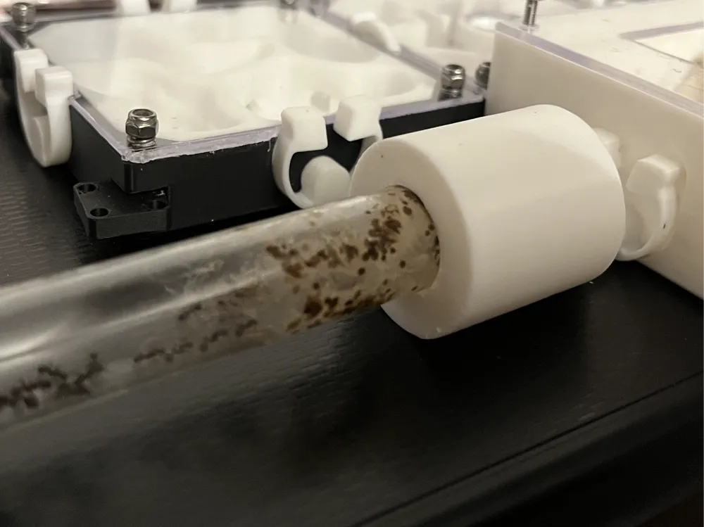 Test tube adapter for CodeHustler modular ant farm by Ialohrr - MakerWorld