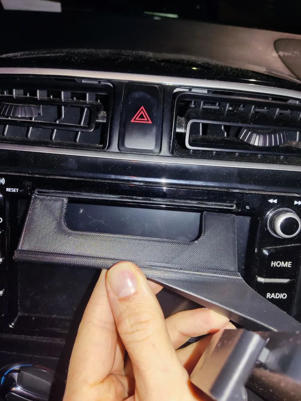 CD-Slot smartphone holder - Car Smartphone Holder - Free 3D Print Model ...