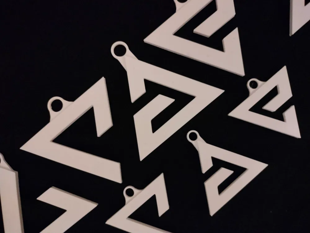 The Witcher Signs Pendant/Ornament 2 sizes - Free 3D Print Model ...