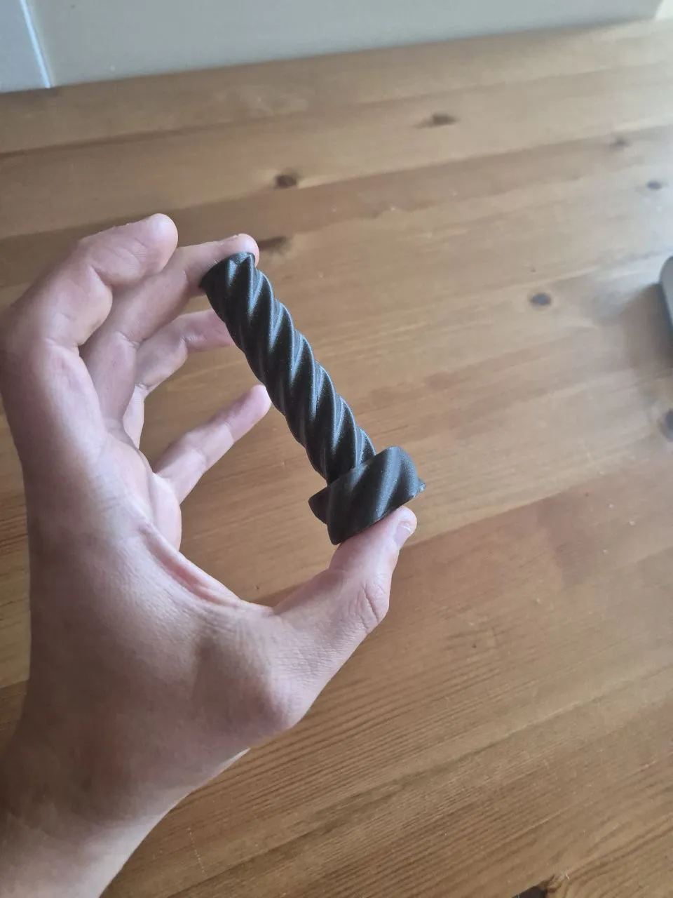 Tilting Fidget Screw - Print in Place by finniminni MakerWorld ...