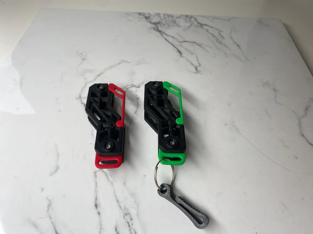 Minimal EDC Key Holder - Free 3D Print Model - MakerWorld