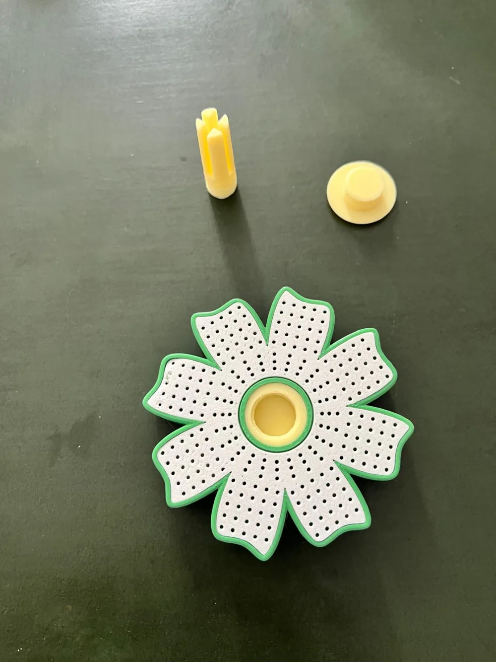 AirScent Car Daisy by 3D_Go - MakerWorld