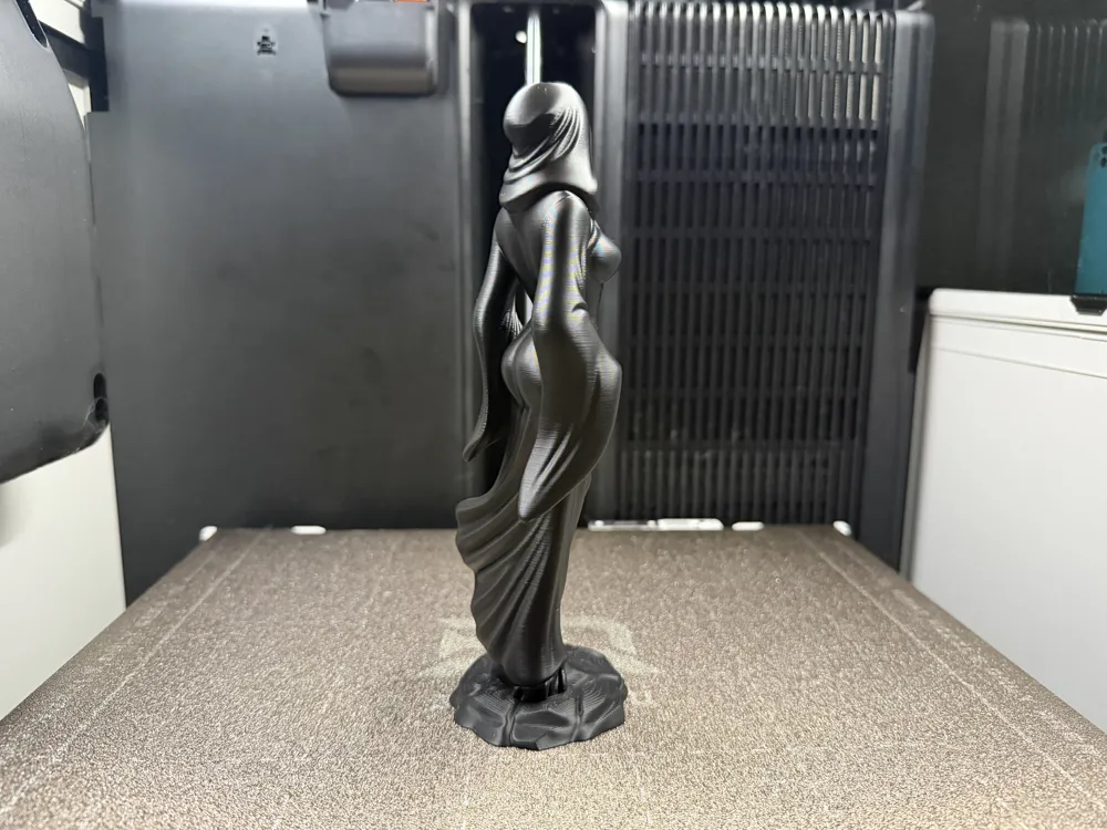 Lady Reaper – Death in Elegance no AMS by StrabonZ MakerWorld: Download ...