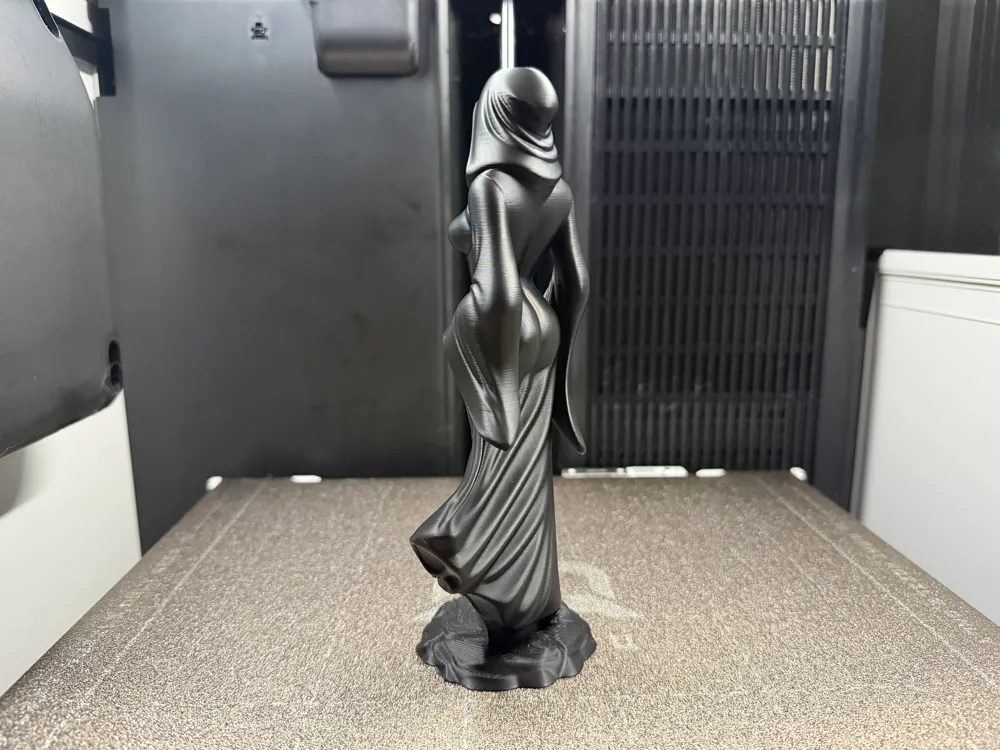 Lady Reaper – Death in Elegance no AMS by StrabonZ MakerWorld: Download ...