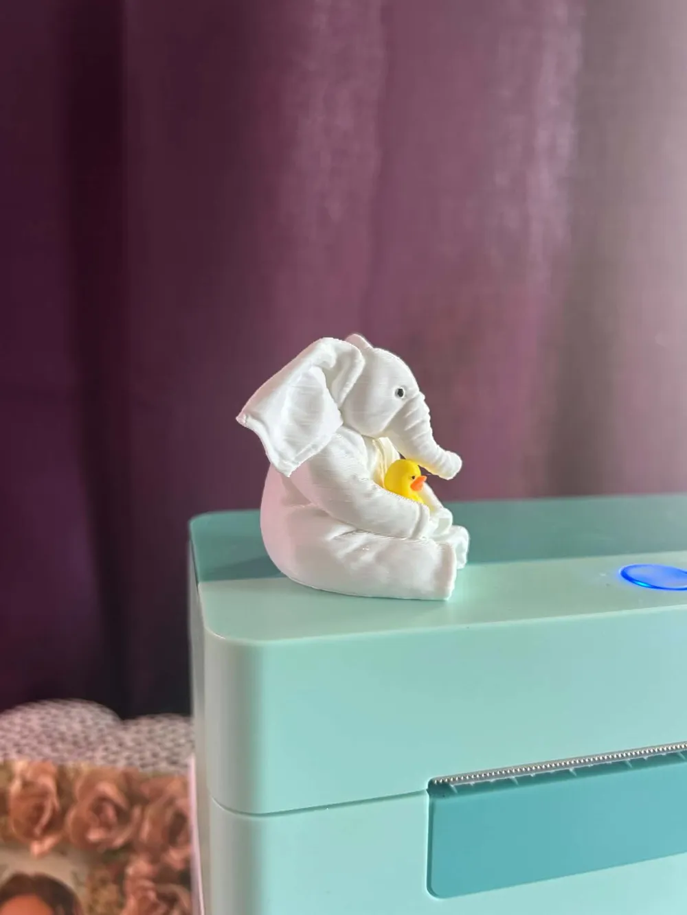 Elephant Towel Animal With Duck - Free 3D Print Model - MakerWorld