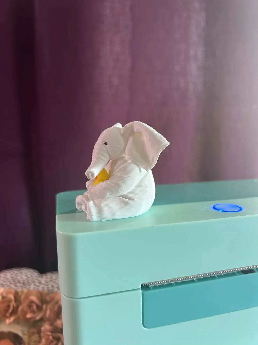 Elephant Towel Animal With Duck - Free 3D Print Model - MakerWorld