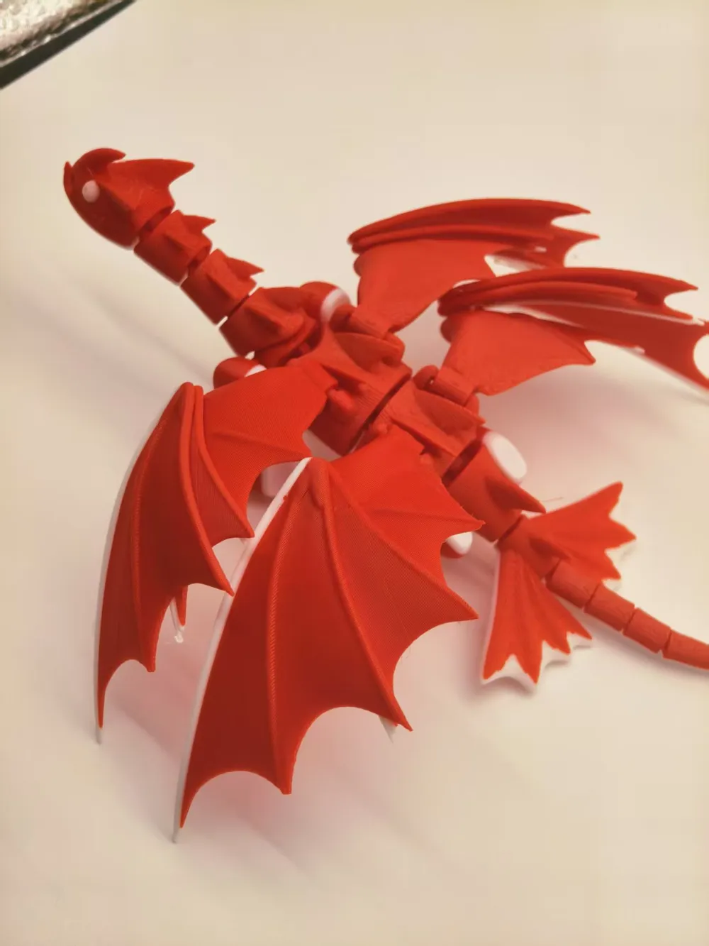 How to Train Your Dragon Night Fury, double-winged dragon, no supports ...