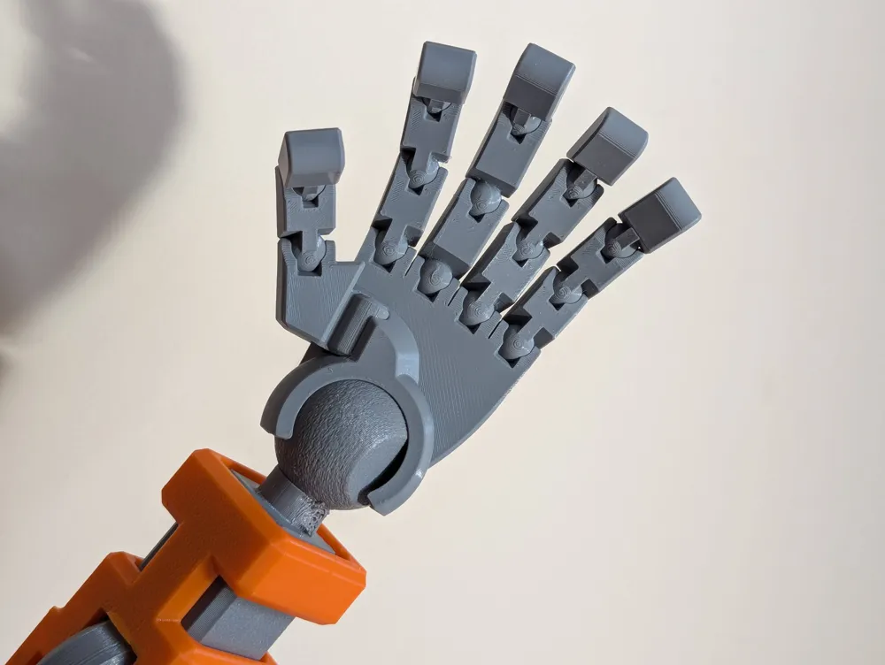 Articulated Hands for Dummy 13 (scale 500%) Remixed by Kylkas - MakerWorld