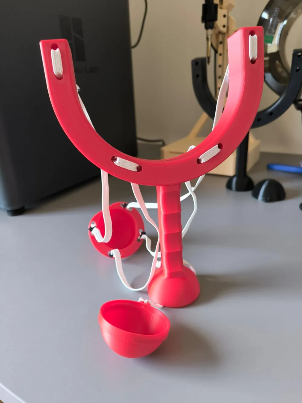 Snowball Slingshot With Snowball Making Cup - Free 3D Print Model ...