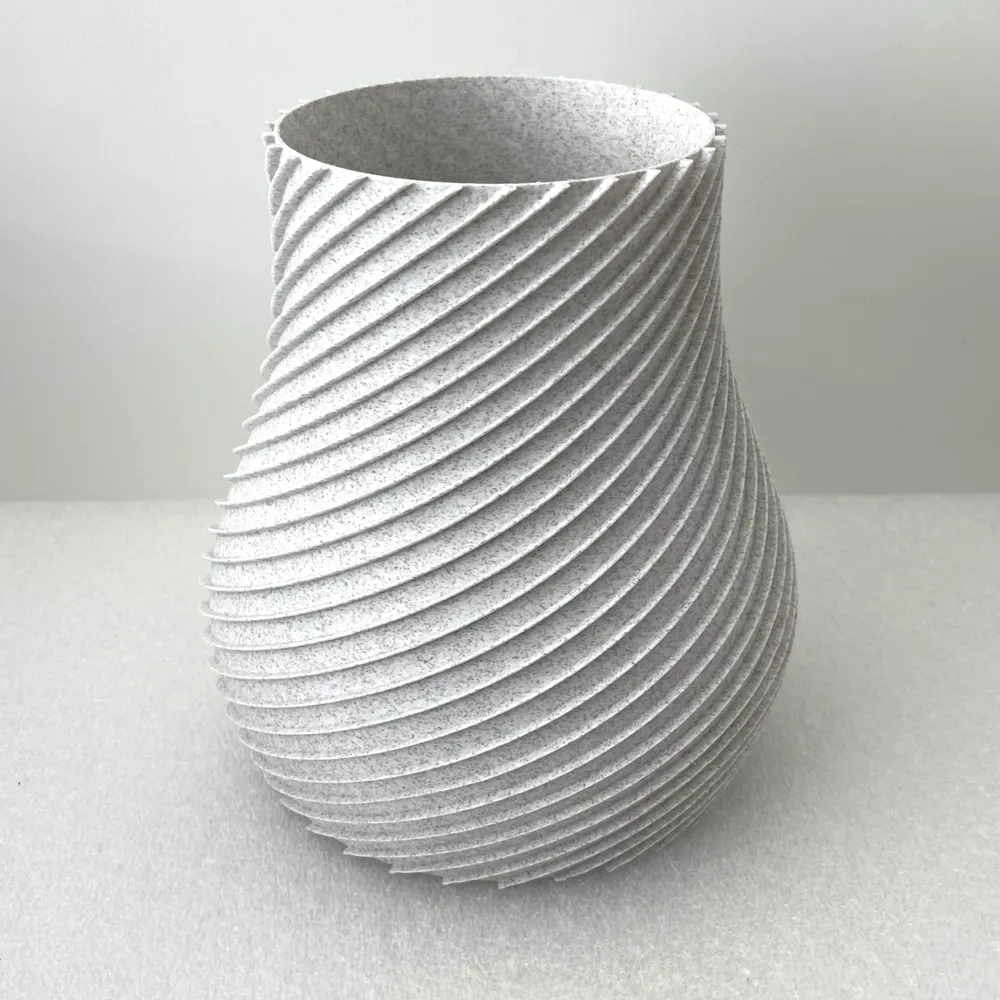 Spiral Pear Vase by HOUSE AND GARDEN LIVING - MakerWorld