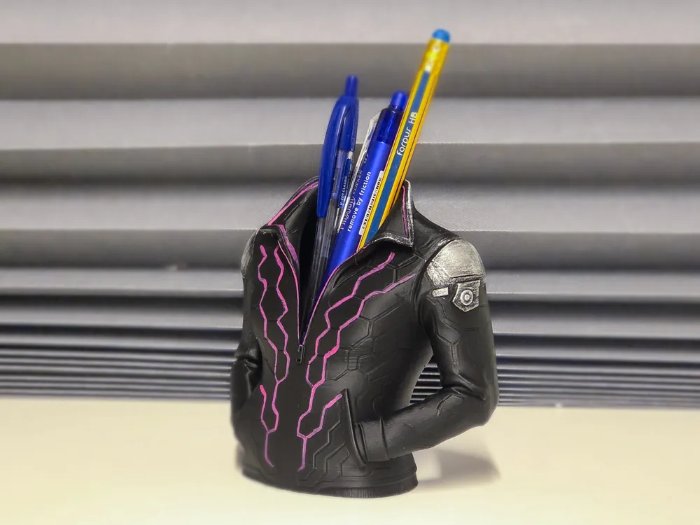 Cyberpunk Jacket Pen Pot (Male and Female Version) - Free 3D Print ...
