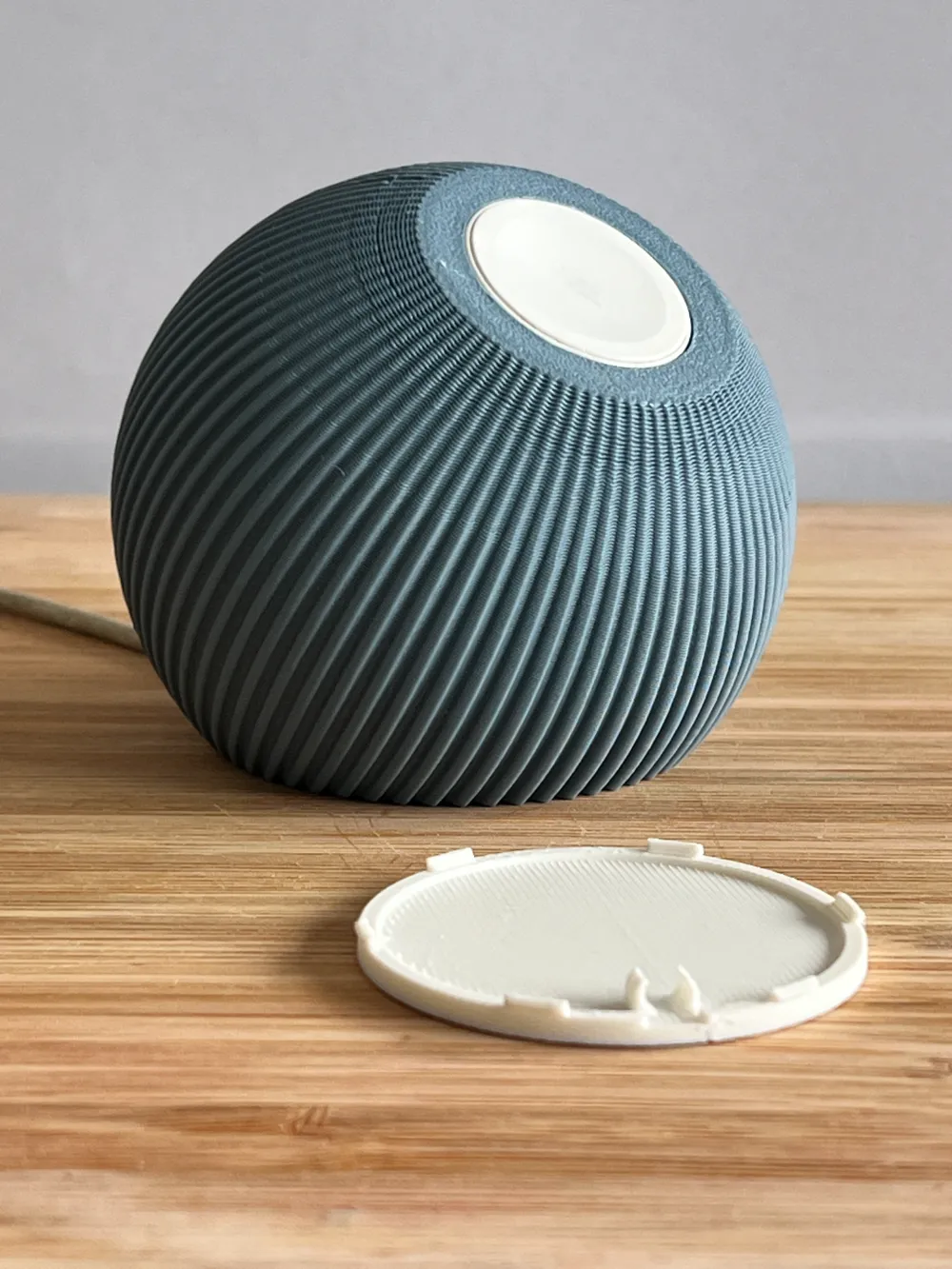 Charging stand Apple Watch by Borosan MakerWorld: Download Free 3D Models