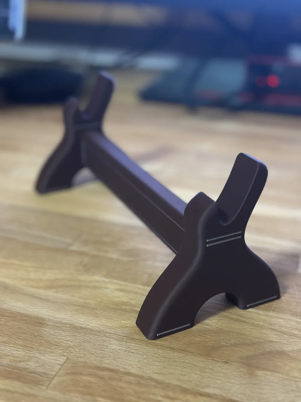 Sword stand by Otto Vehviläinen MakerWorld: Download Free 3D Models