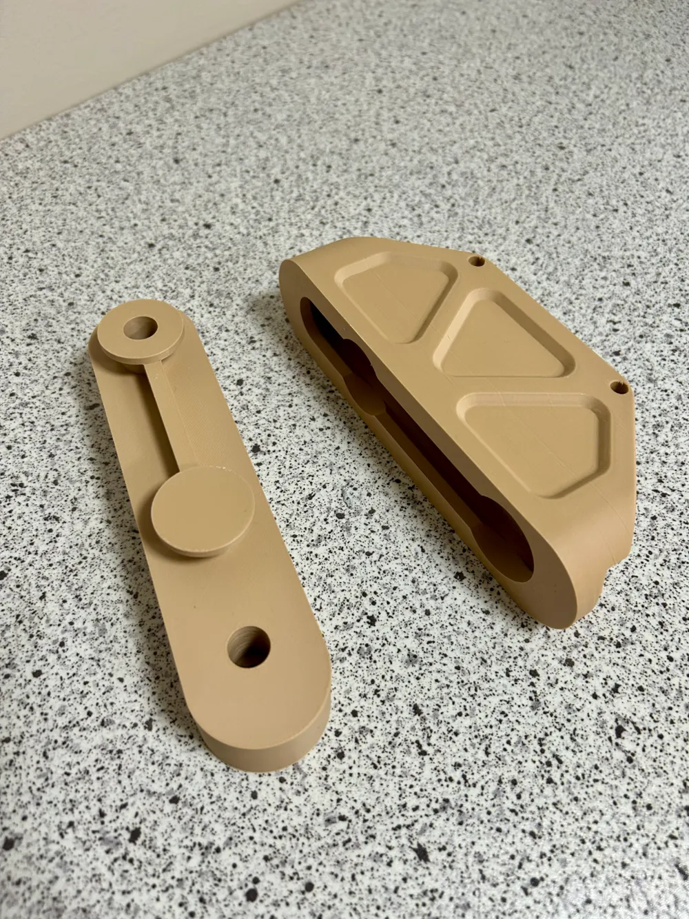 AMS Lite Wall Mount by Engineered by Hansson - MakerWorld