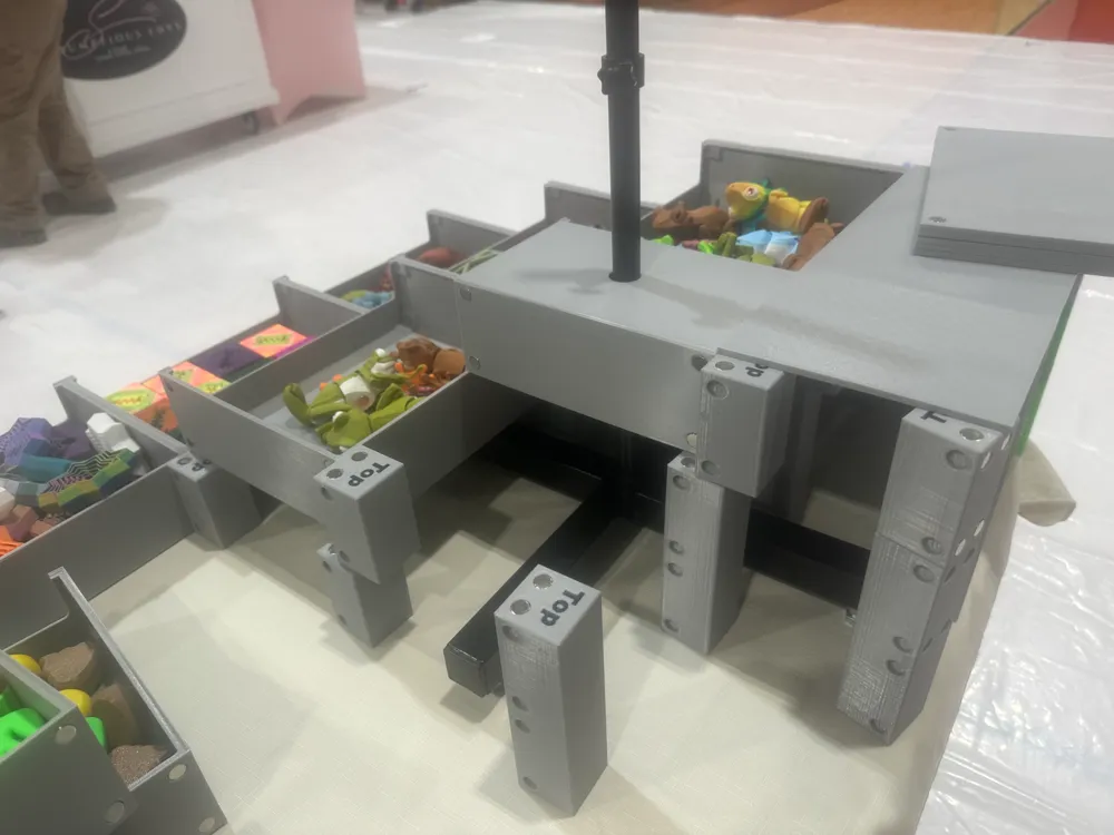 Complete Retail Display System - Free 3D Print Model - MakerWorld