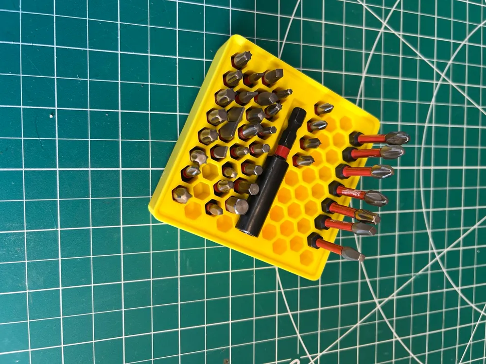 Gridfinity 2x2 holder for hex screwdriver bits Remixed by Longracks ...