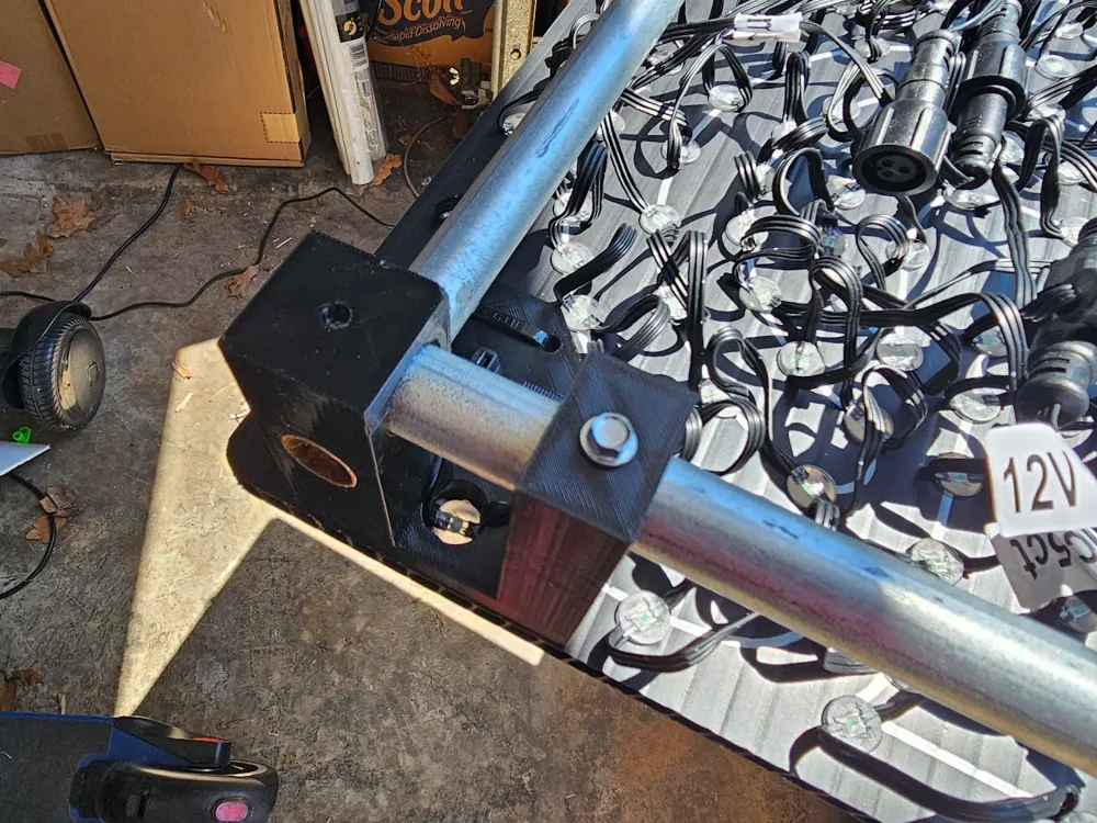 EFL Tune To Radio Coro Prop Mount Kit - Free 3D Print Model - MakerWorld