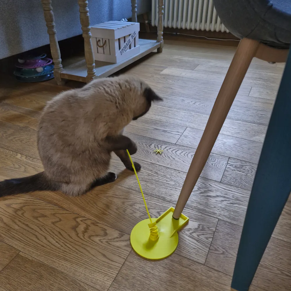 Spring-loaded cat toy by Deto MakerWorld: Download Free 3D Models