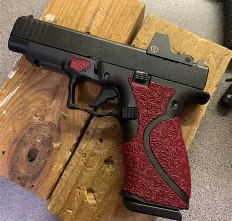 glock 26x triangles pattern by ChiCHi - MakerWorld