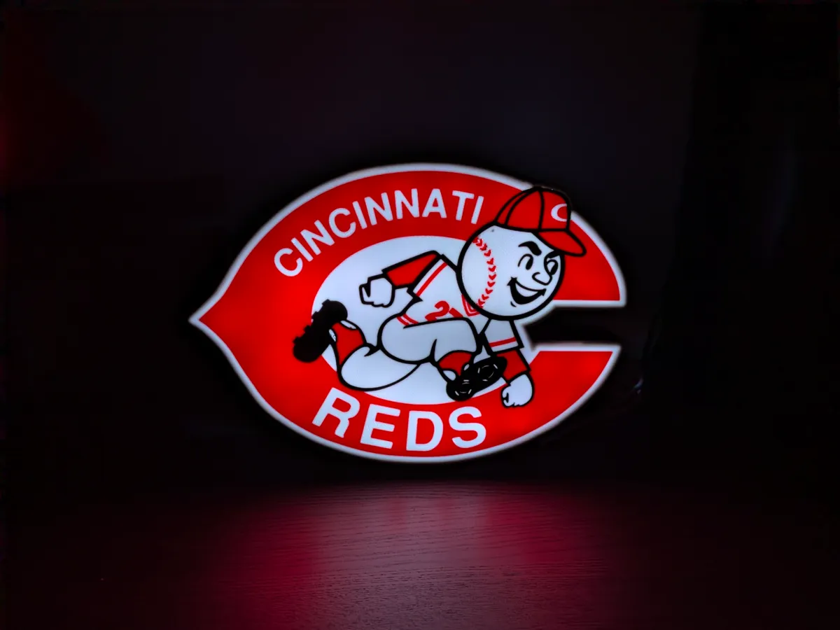 Cincinnati Reds Logo Lightbox - Free 3D Print Model - MakerWorld
