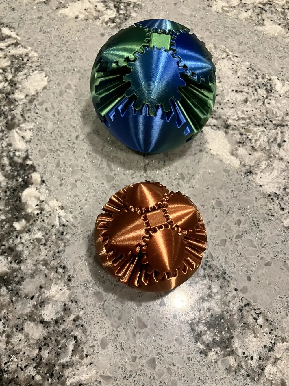 Gear Ball Free Spinning Smooth Edge Great for Kids - Free 3D Print ...