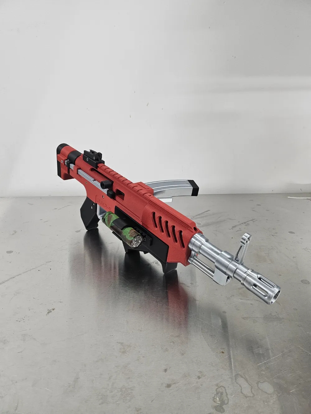 JUNKER-SIDELOADER: Custom Bolt-Action Blaster - Free 3D Print Model ...
