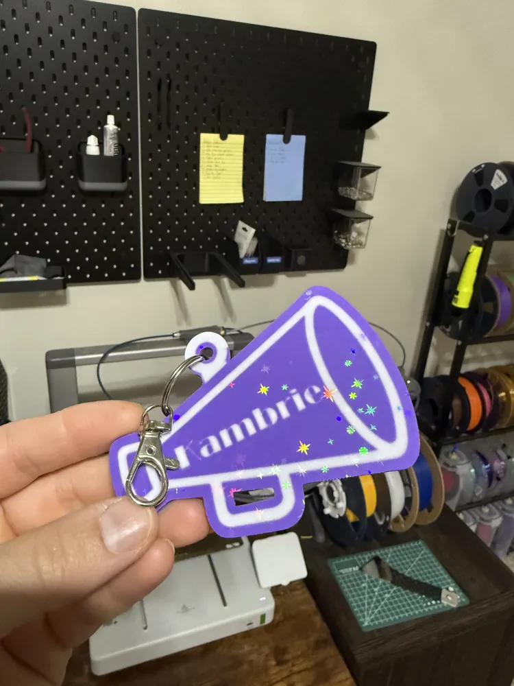 Customizable Name Cheer Megaphone Keychain - Free 3D Print Model ...