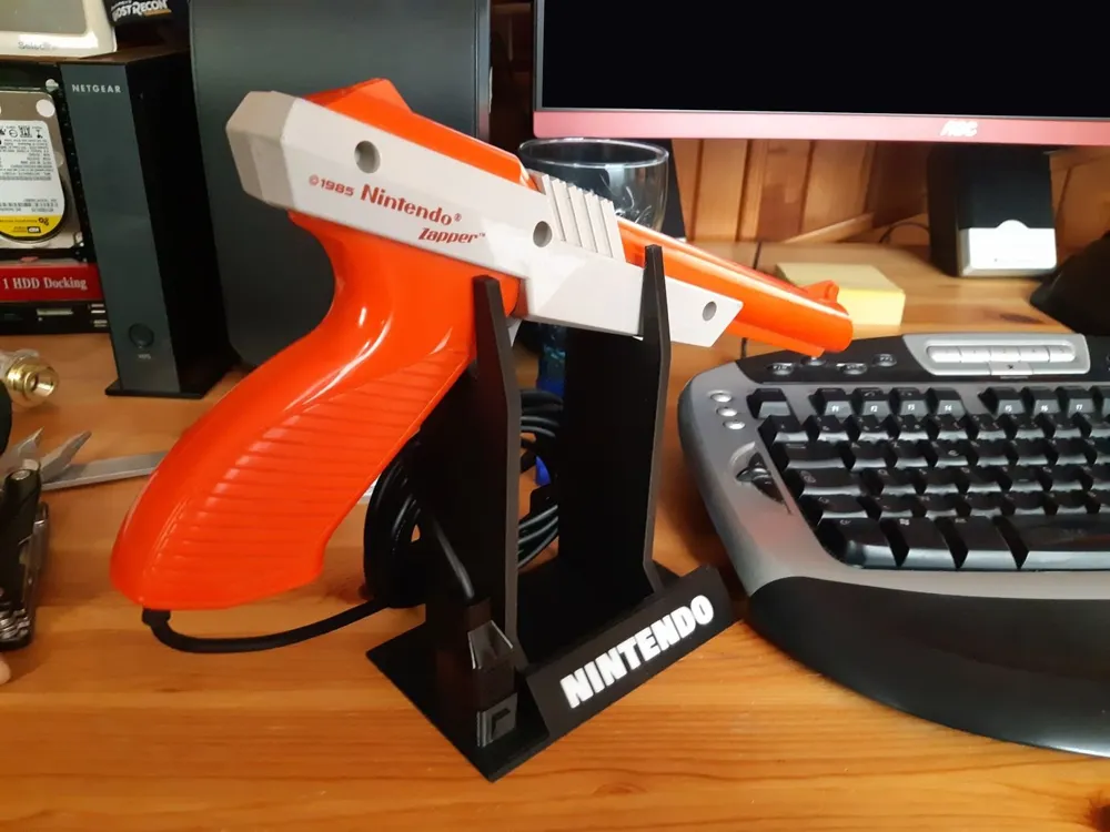 Stand NES Zapper by Sarina MakerWorld: Download Free 3D Models