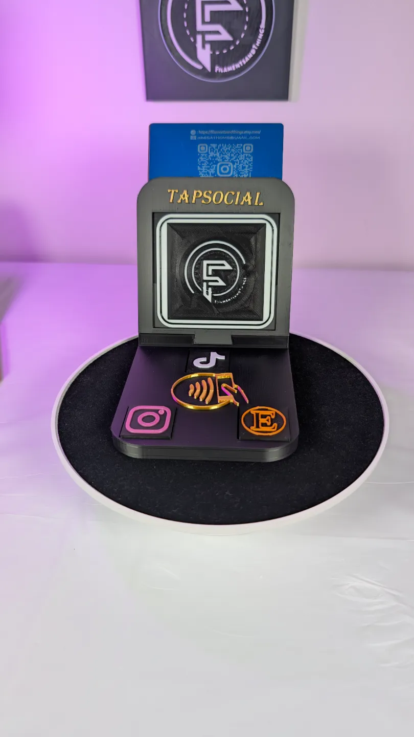 Customizable Social Media NFC Stand 3, with blank by filamentsandthings MakerWorld: Download ...