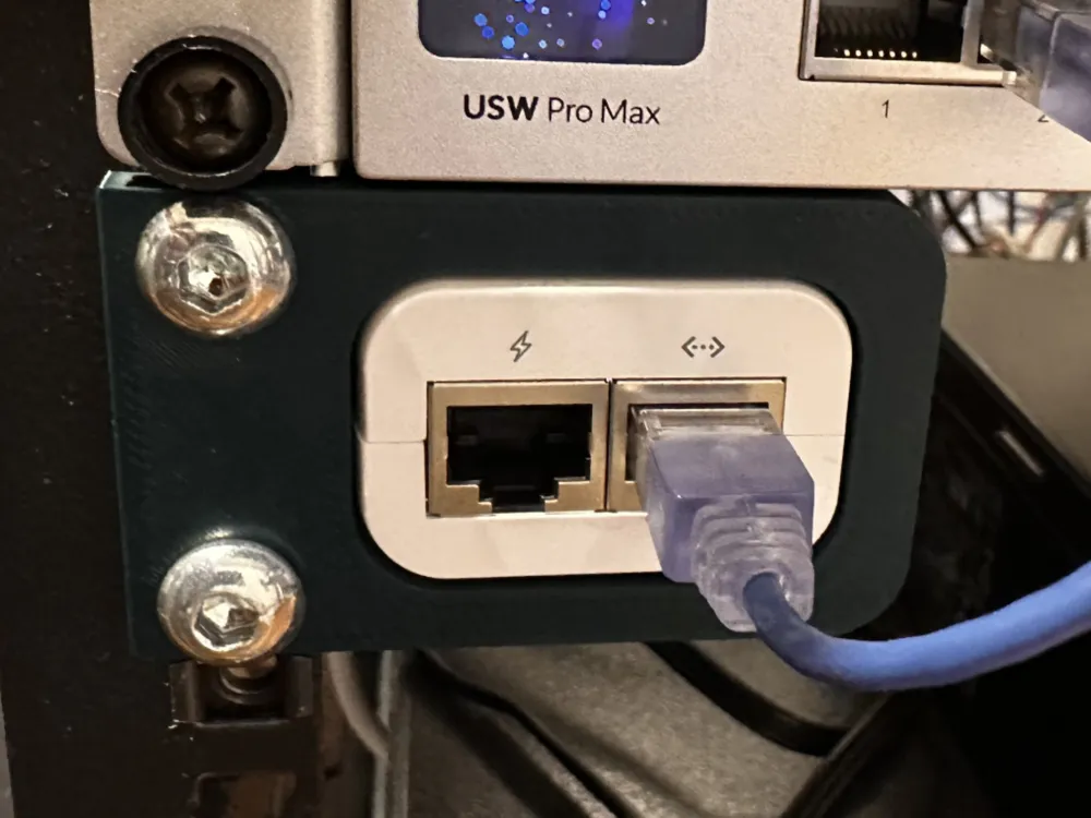 Ubiquiti PoE Injector Rack Mount by Irony4D MakerWorld: Download Free ...