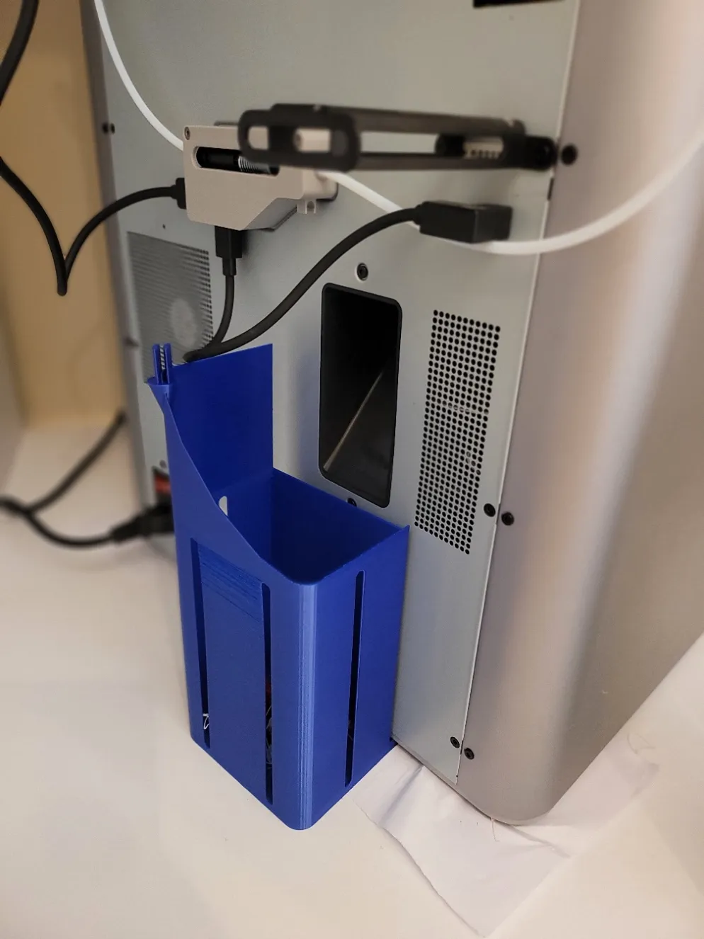 edited bambu x1c poop chute box Remixed by sdemirel - MakerWorld