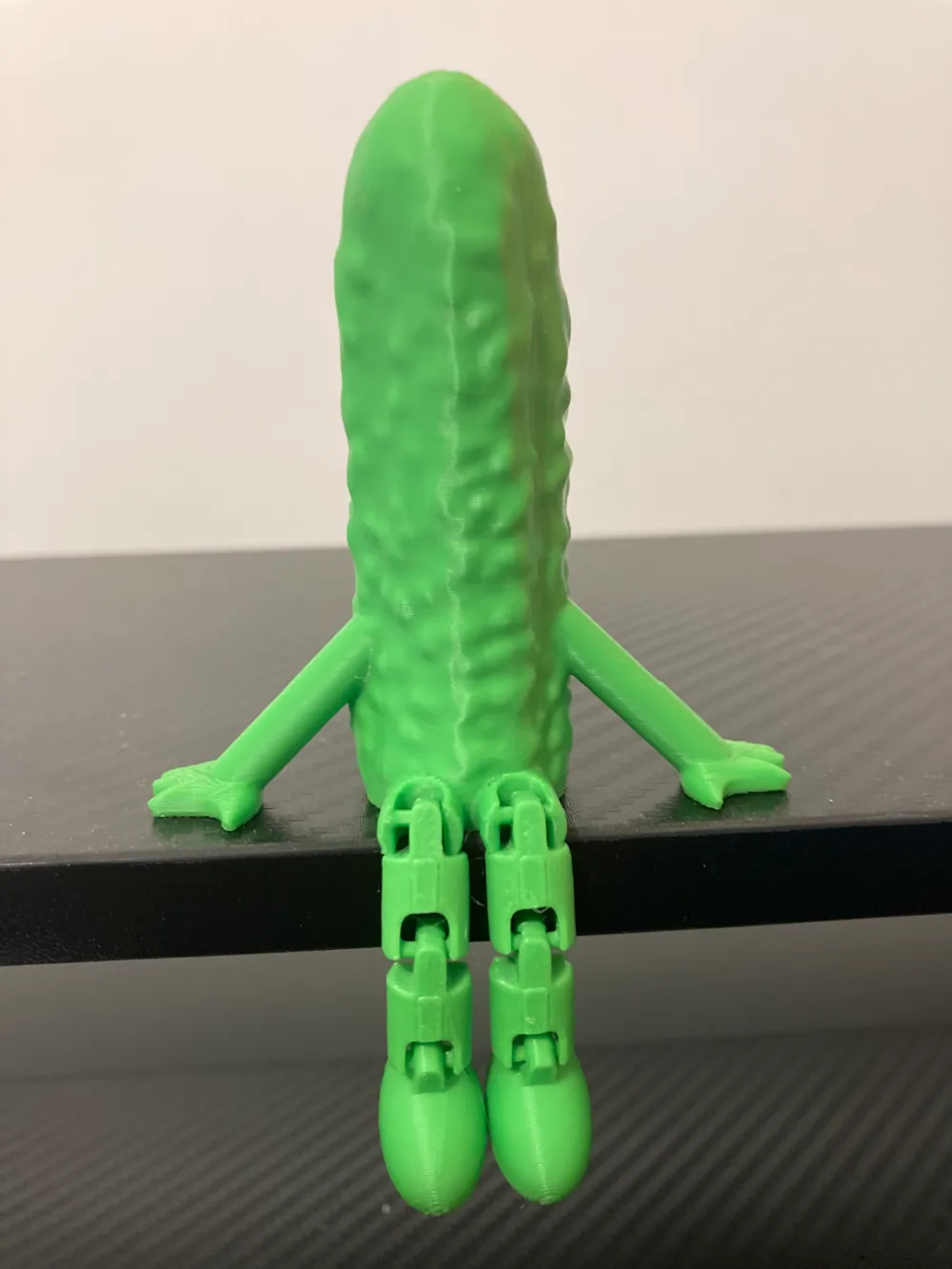 Articulated Pickle by Nshark3d MakerWorld: Download Free 3D Models
