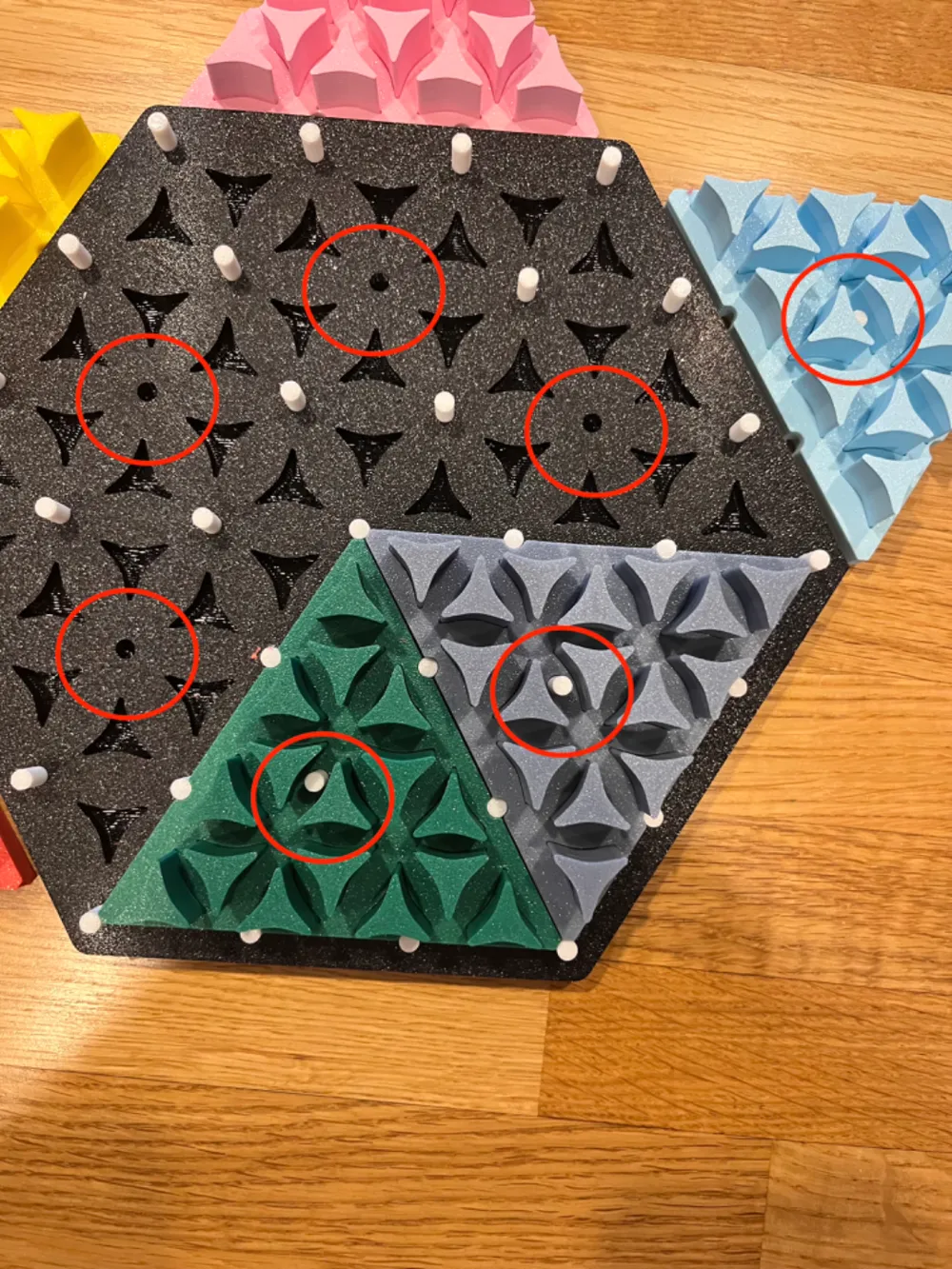 Triggle Board Game / Game 6 Player by 3D.Fuchsbau MakerWorld: Download ...