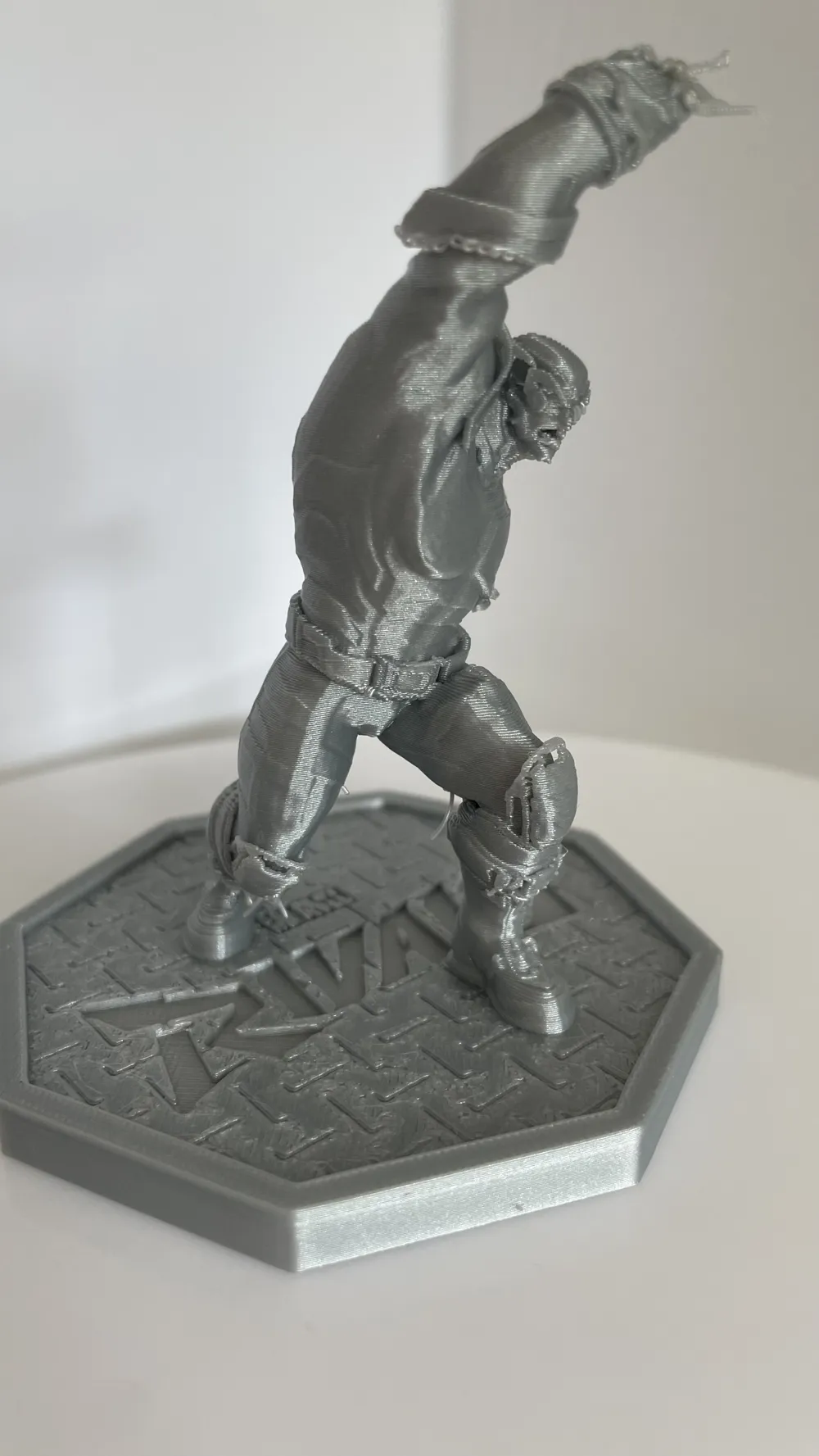 Wolverine Marvel rivals - Free 3D Print Model - MakerWorld