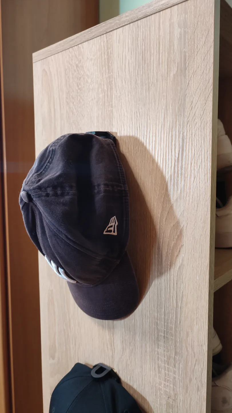 Hat Cap Hanger for Wall by xMaRCo - MakerWorld