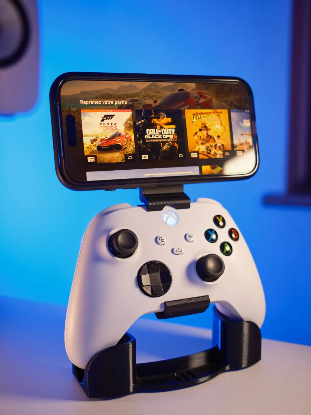 Xbox Controller MagSafe Mount for iPhone Remixed by Bro Ben MakerWorld ...