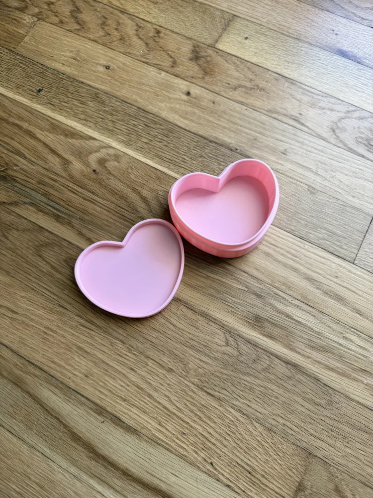 Valentines Candy Heart shaped box - Multicolor! - Free 3D Print Model ...