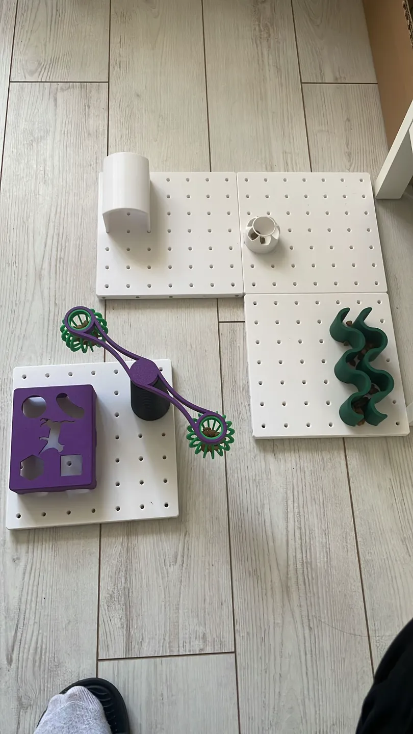 Modular Activity Treat Toy Board by chrupek021 - MakerWorld