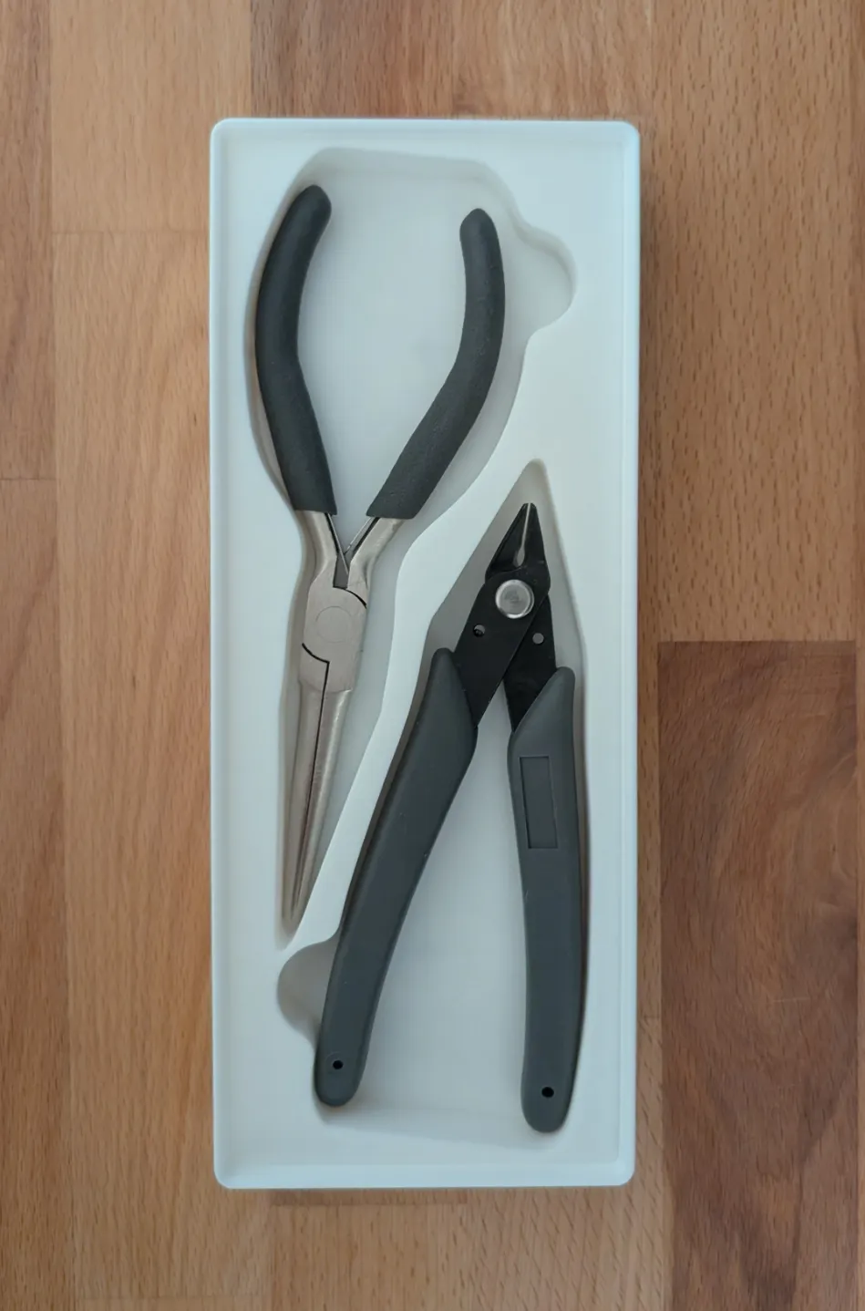 Gridfinity Pliers (long nose pliers + side cutter) Remixed by stvn MakerWorld: Download Free 3D ...