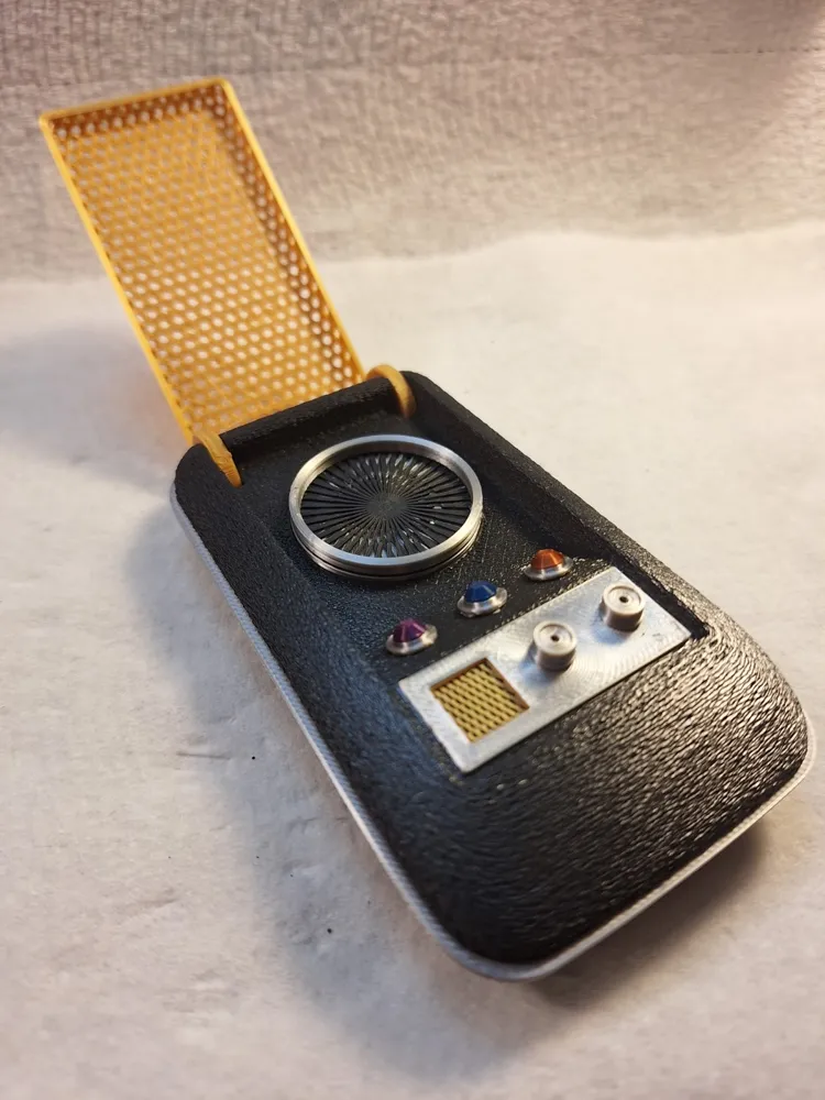 Star Trek TOS Communicator w/Fuzzy Skin Remixed by Krag MakerWorld ...