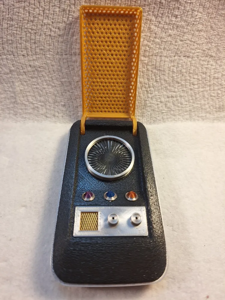 Star Trek TOS Communicator w/Fuzzy Skin Remixed by Krag MakerWorld ...
