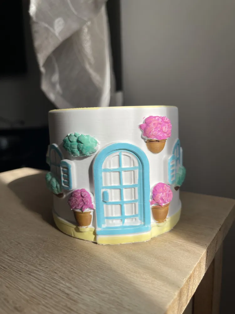 House-shaped plant pot - Free 3D Print Model - MakerWorld