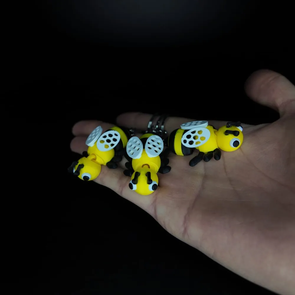 Flexi Cute Bee - Free 3D Print Model - MakerWorld