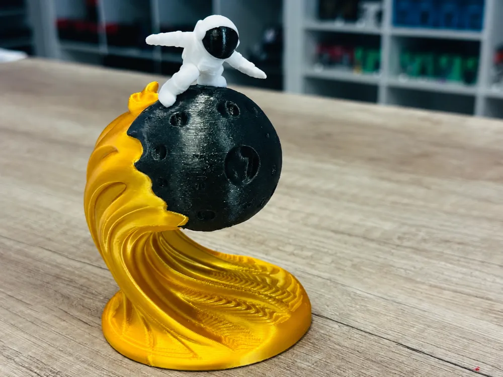 Cute Astronaut Surfing a Comet – Space Desk Decor - Free 3D Print Model ...